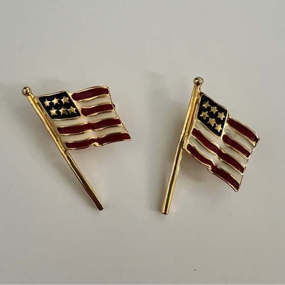 Jewelry | Vintage American Flag Pins | Poshmark